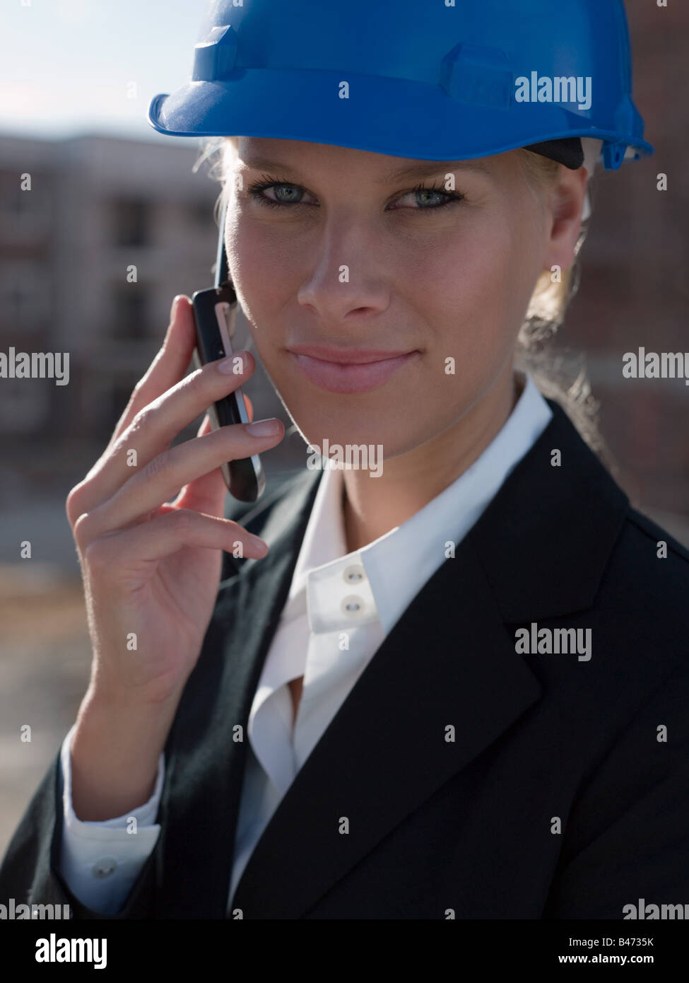 Engineer on cellphone Stock Photo - Alamy