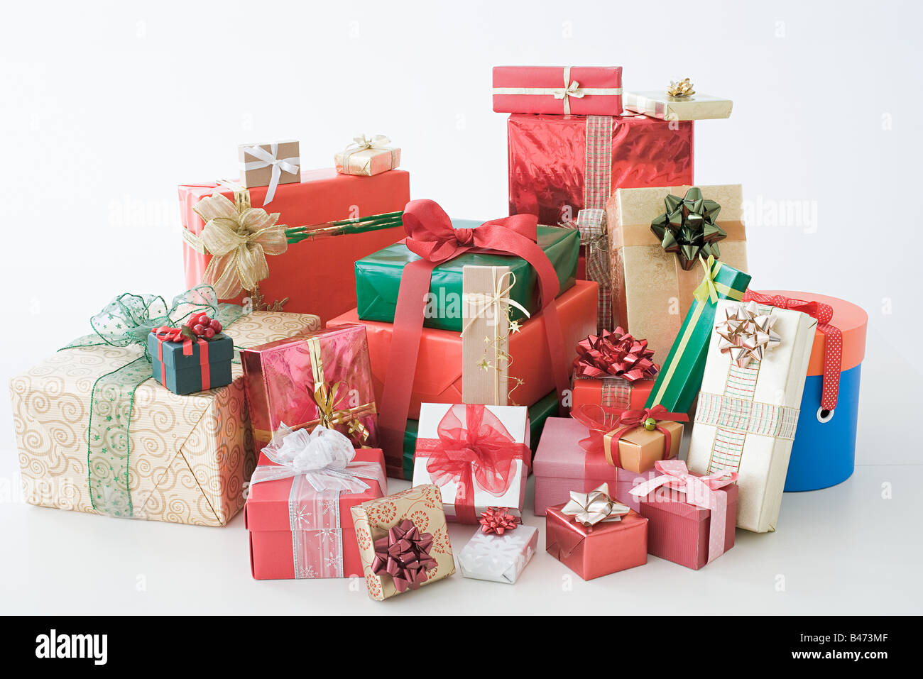 Christmas gifts hi-res stock photography and images - Alamy