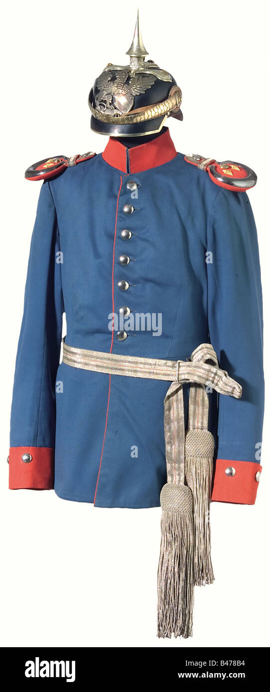 Baden: A uniform of a captain (Rittmeister), of the 1st Baden Leib ...