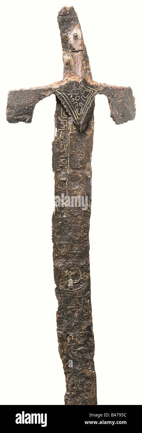 A sabre, Eastern Europe, 9th/10th centuries. Slightly curved single ...