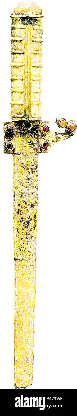 Ancient dagger hi-res stock photography and images - Alamy