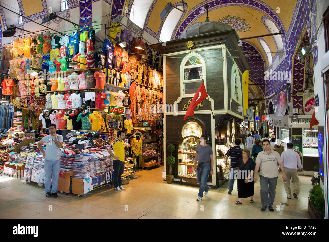 Middle Eastern Bazaar High Resolution Stock Photography and Images - Alamy
