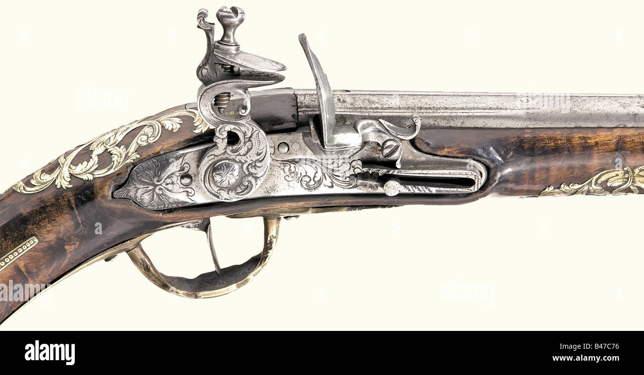 An Italian flintlock pistol, end of the 17th century. Round, long ...