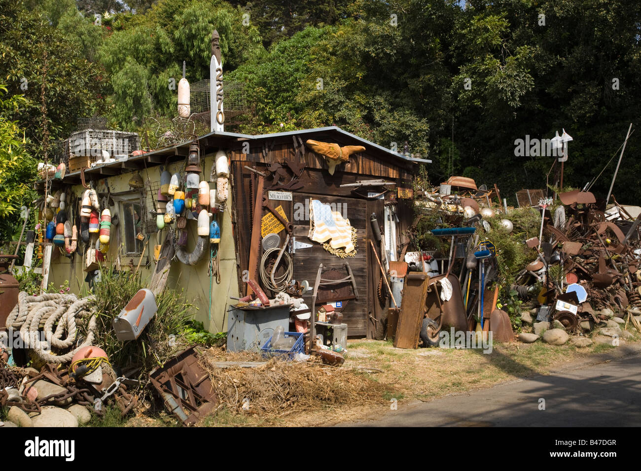Roadside folk art hi-res stock photography and images - Alamy