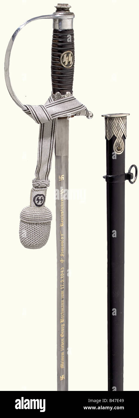 Damascus swords hi-res stock photography and images - Alamy