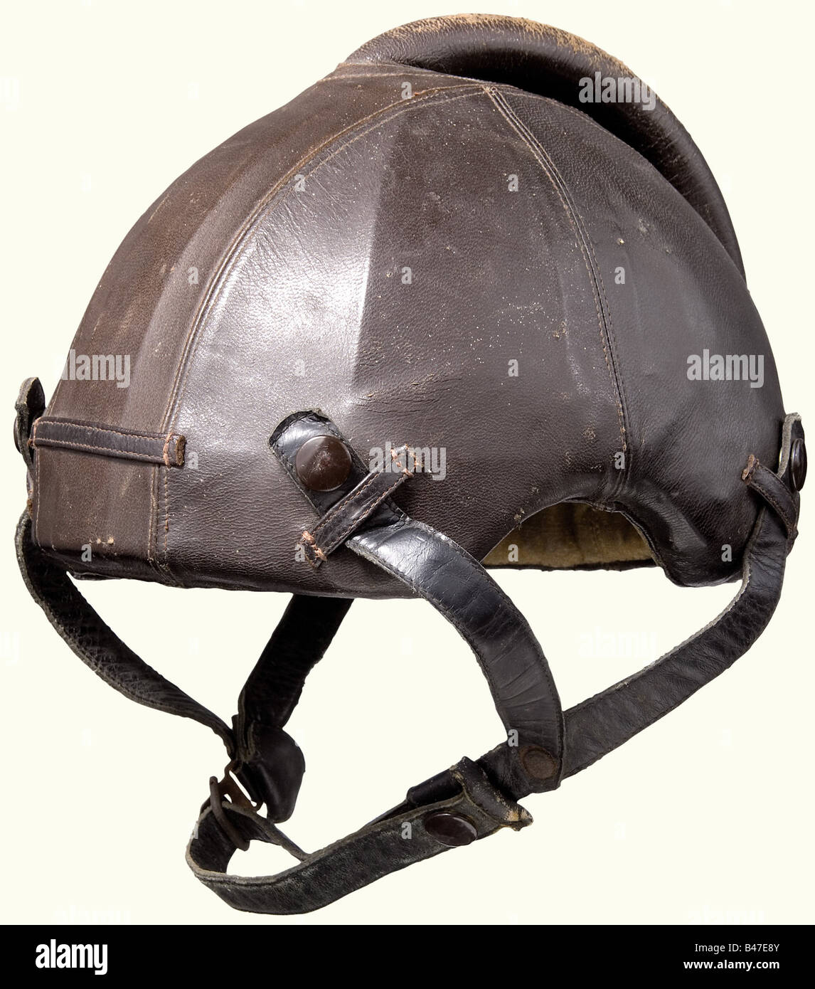 A pilot's prototype steel helmet SSK 90., Body of riveted sheet steel ...