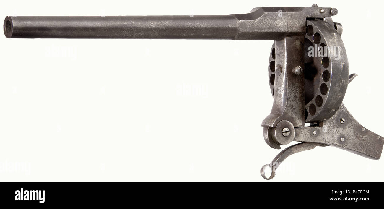 An unknown trench revolver(?), calibre approx. 11 mm, no. 33. 20 shot ...