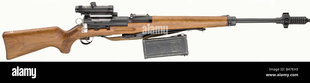 A scope carbine model 55, calibre 7.5 x 55, no. 3784. Matching numbers ...