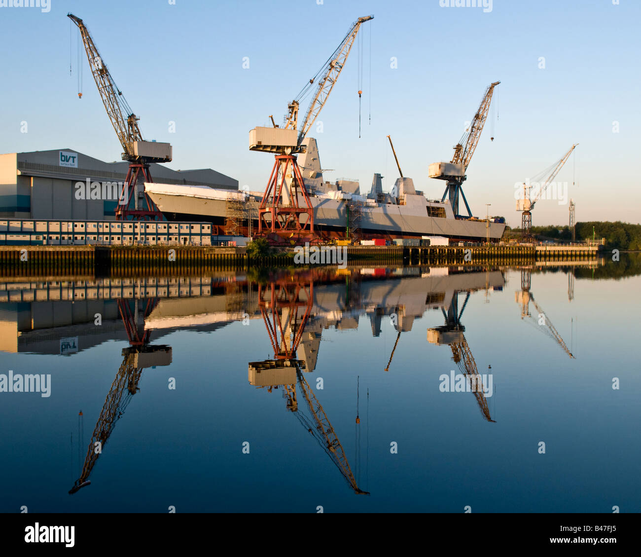 Glasgow shipyard shipbuilding hi-res stock photography and images - Alamy