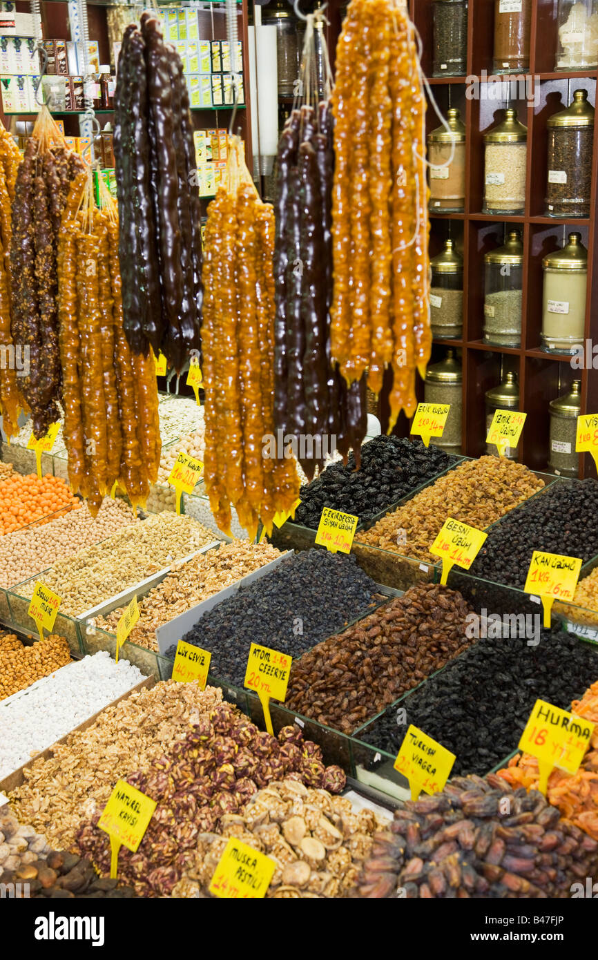 Turkey Istanbul Spice market in the Egyptian Bazaar Stock Photo - Alamy