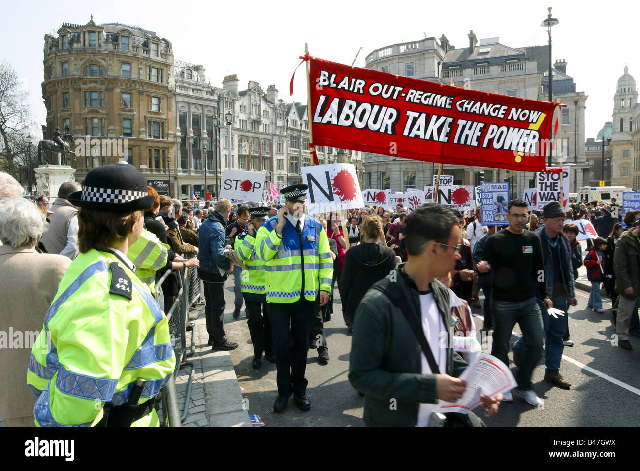 Iraq war protest london 2003 hi-res stock photography and images - Alamy