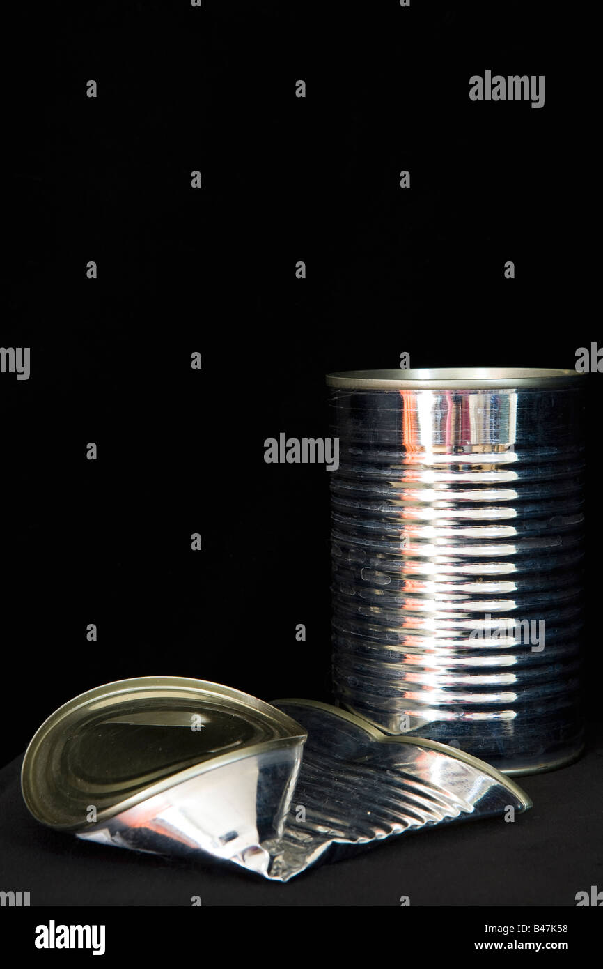 Steel cans hi-res stock photography and images - Alamy