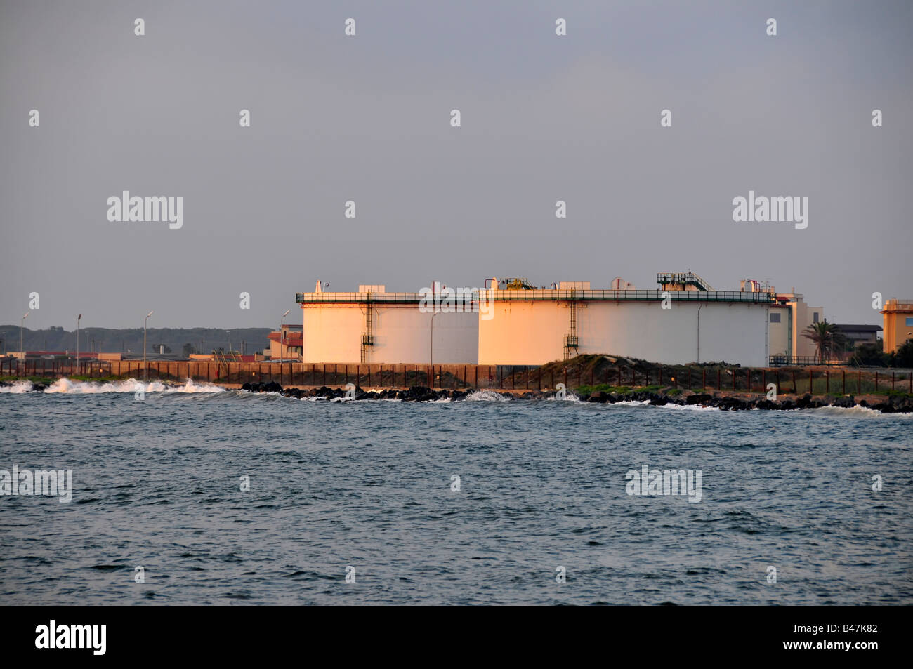 Shore tank hi-res stock photography and images - Alamy