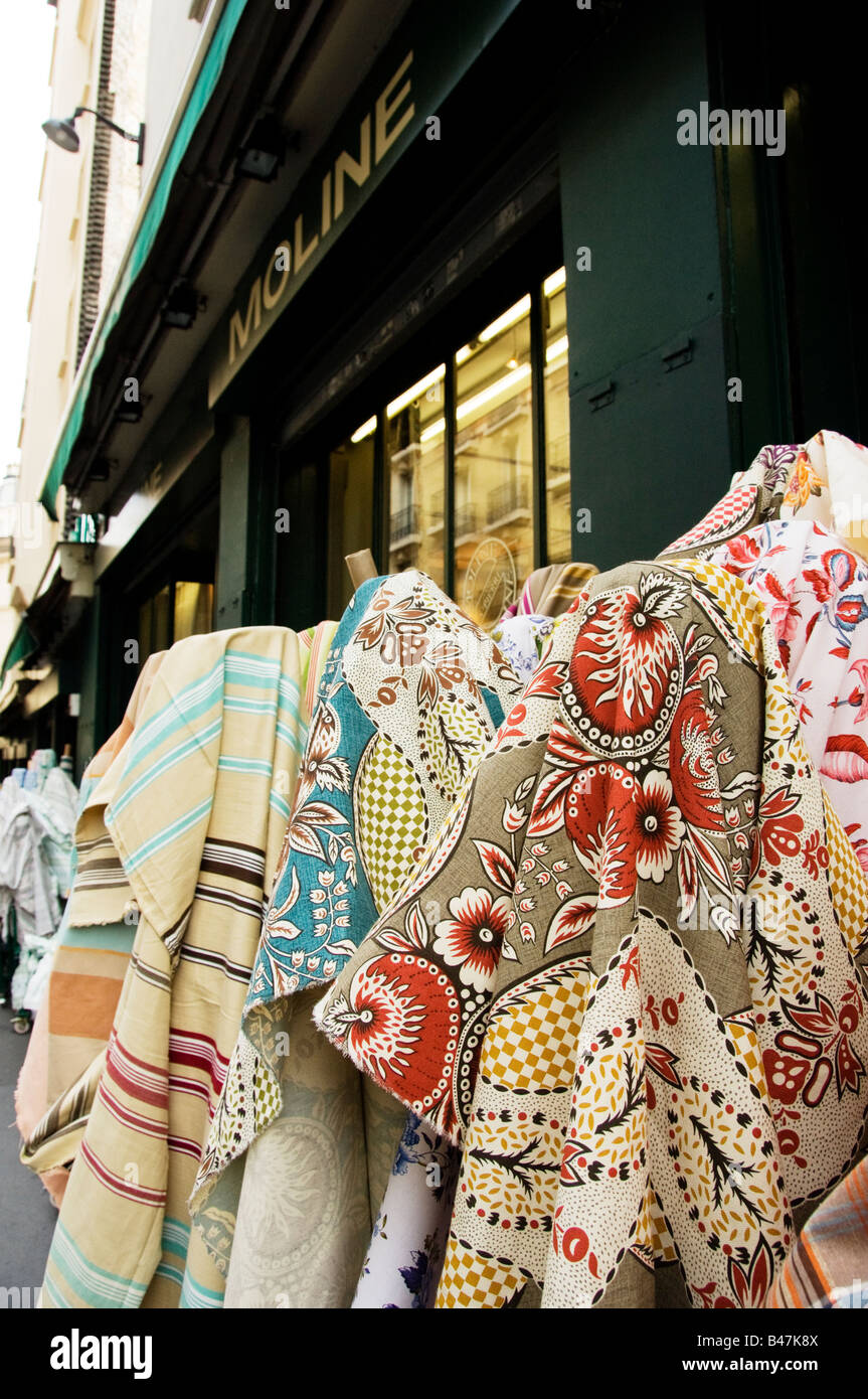 Drapers shop hi-res stock photography and images - Alamy