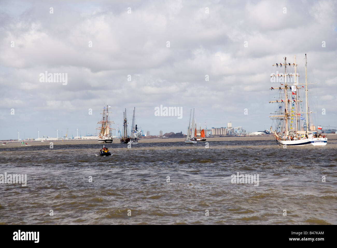 Pogoria sailing ship hi-res stock photography and images - Alamy