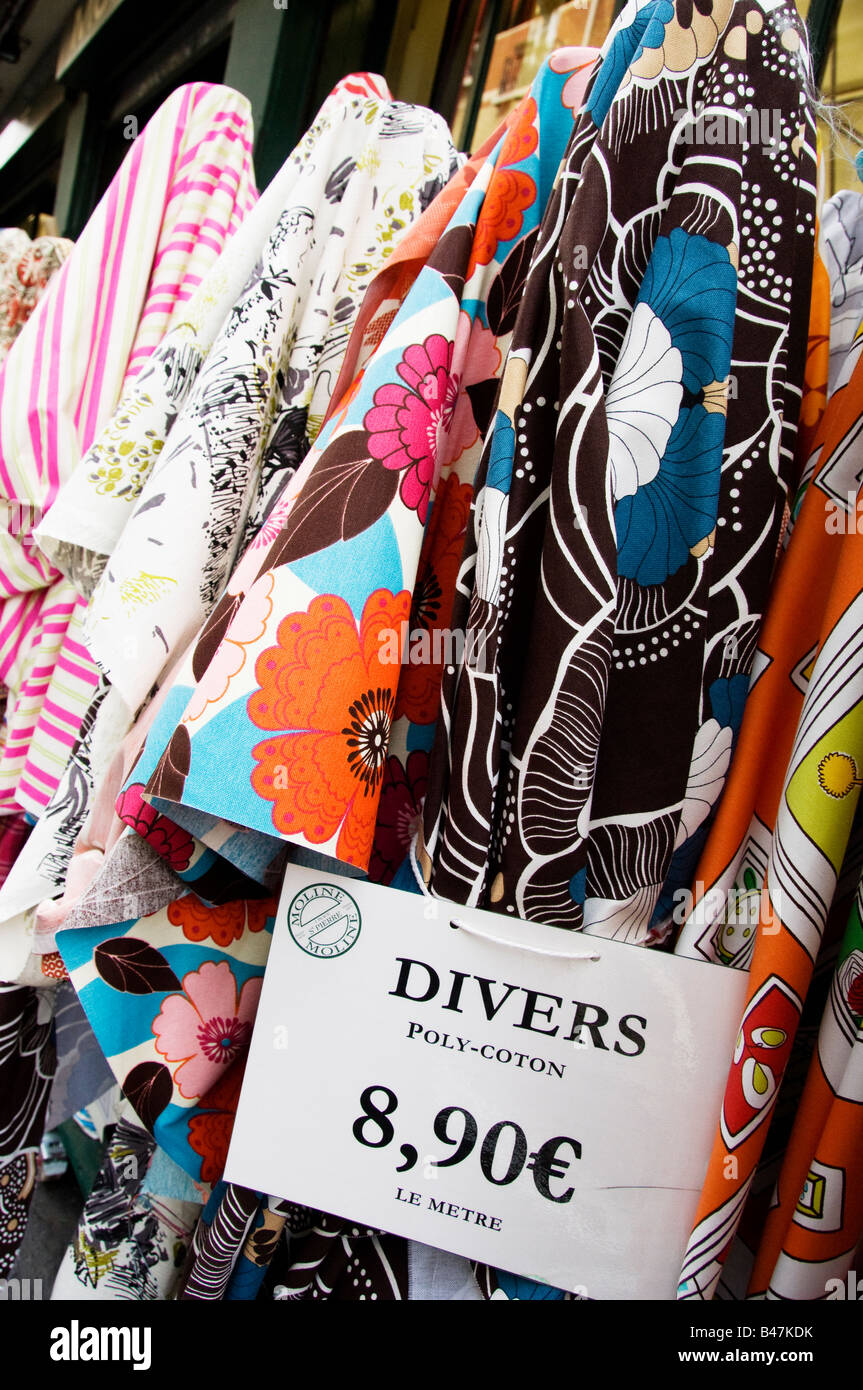 Drapers shop hi-res stock photography and images - Alamy