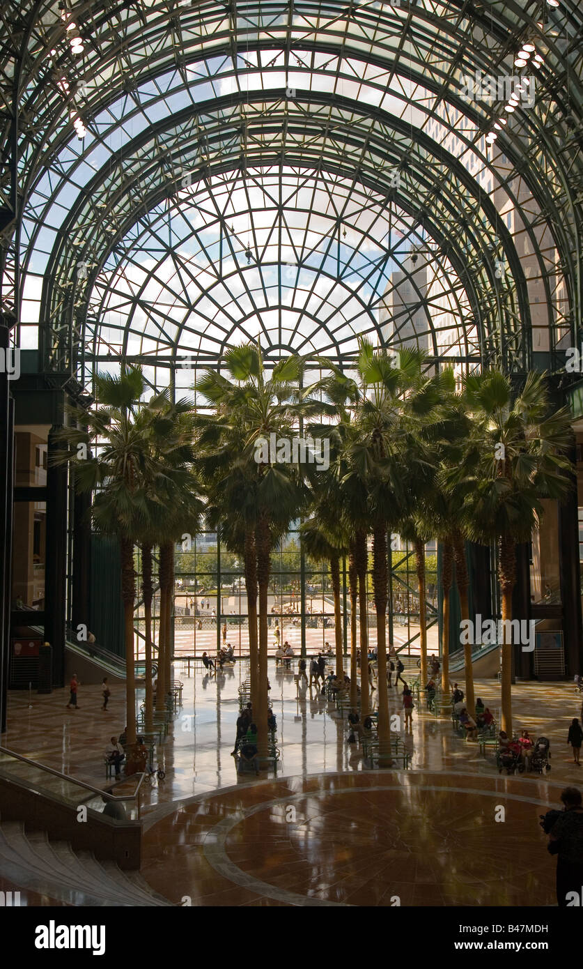 The entrance hall of the World Financial Centre, New York Stock Photo ...