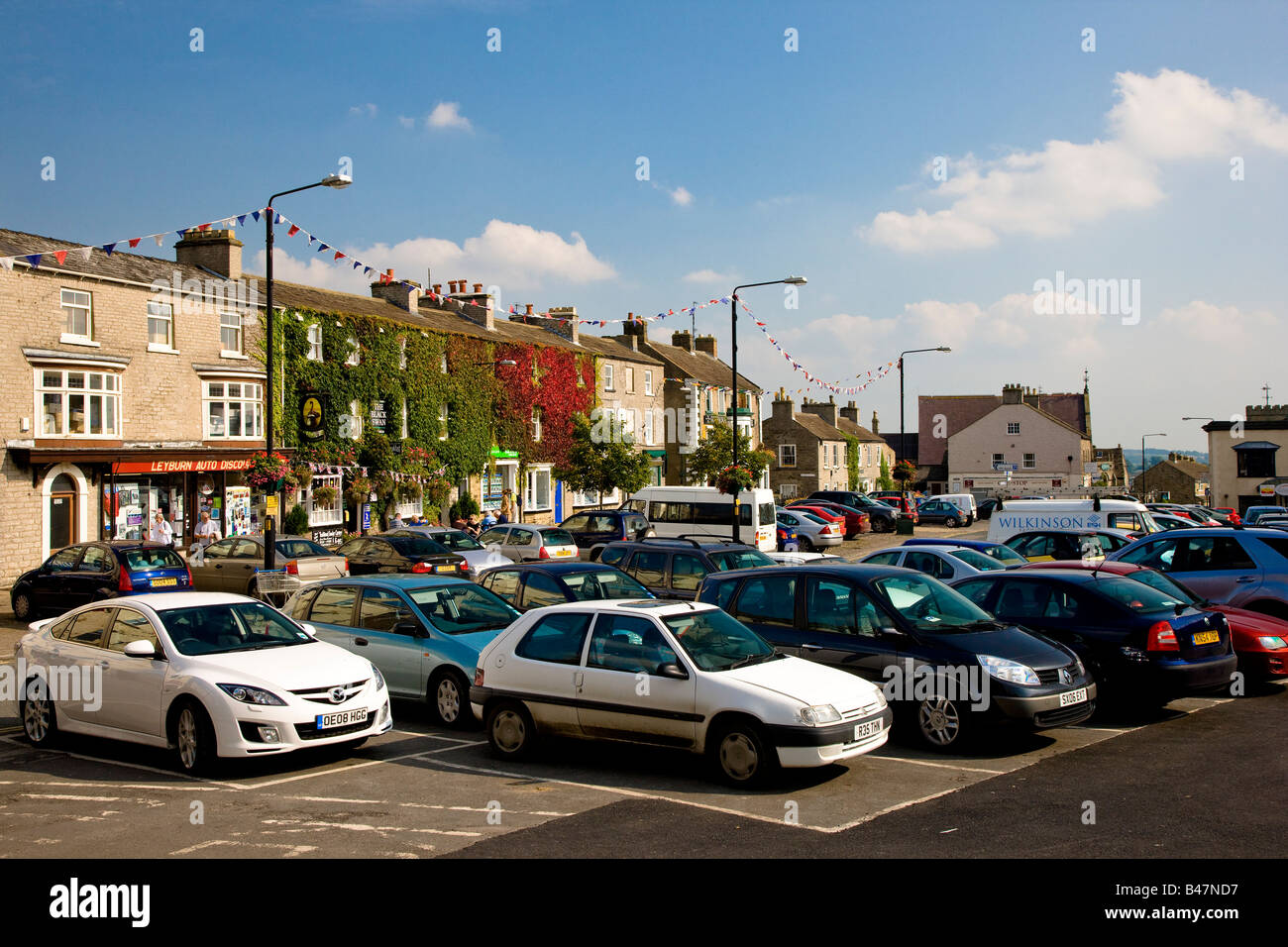 Market Place Leyburn the Gateway to Wensleydale North Yorkshire Stock ...