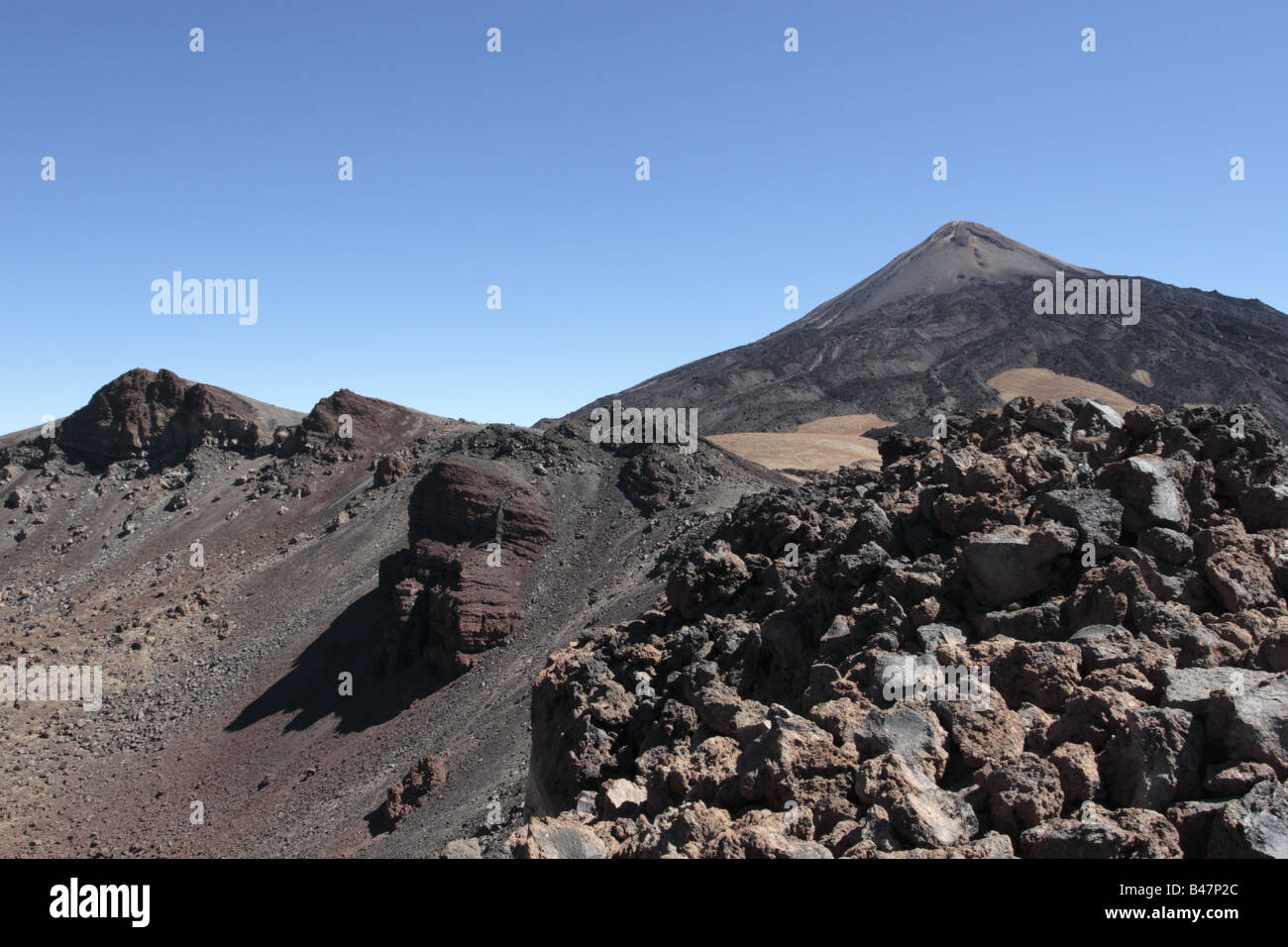 Basalt obsidian hi-res stock photography and images - Alamy