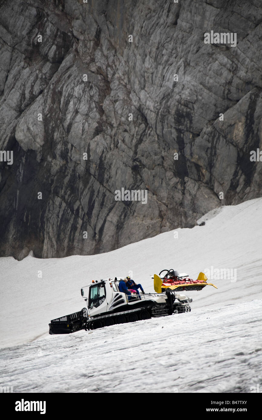 Snow crawler on glacier Stock Photo - Alamy