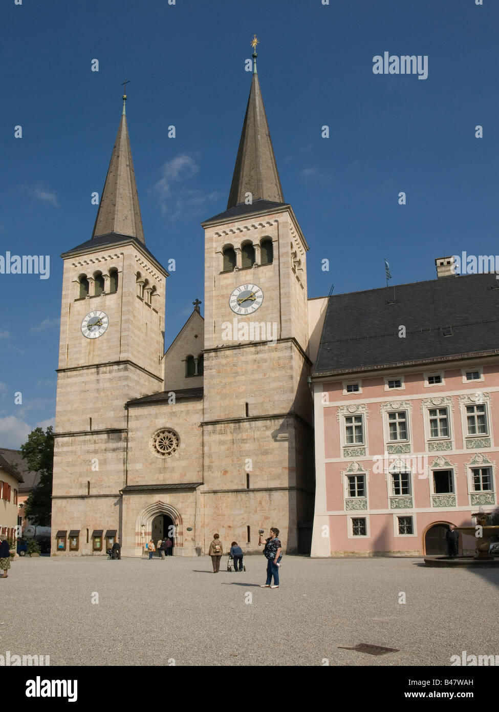 Royal castle berchtesgaden High Resolution Stock Photography and Images ...