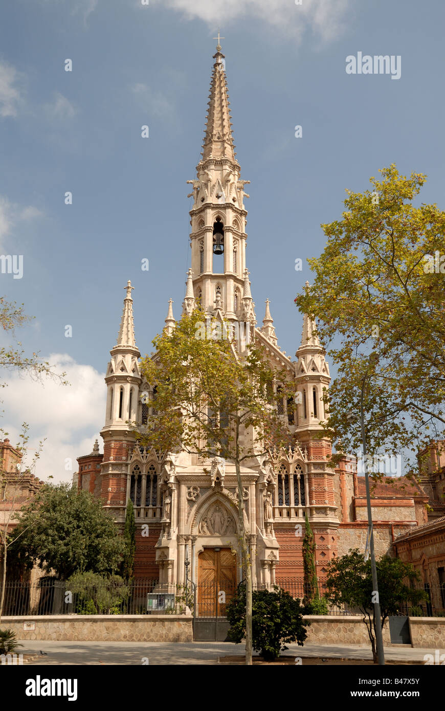 Gothic spanish church hi-res stock photography and images - Alamy