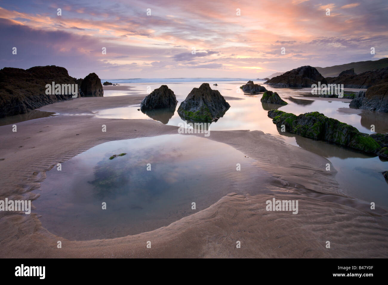 Rockpools hi-res stock photography and images - Alamy