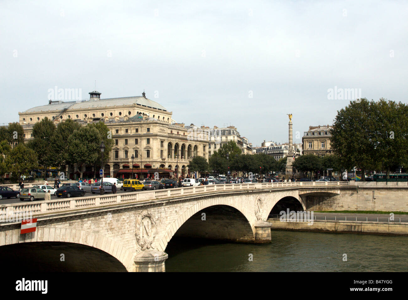 Bridge over the Seine Stock Photo - Alamy