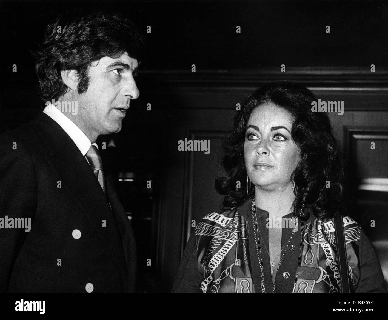 Elizabeth liz taylor Black and White Stock Photos & Images - Alamy