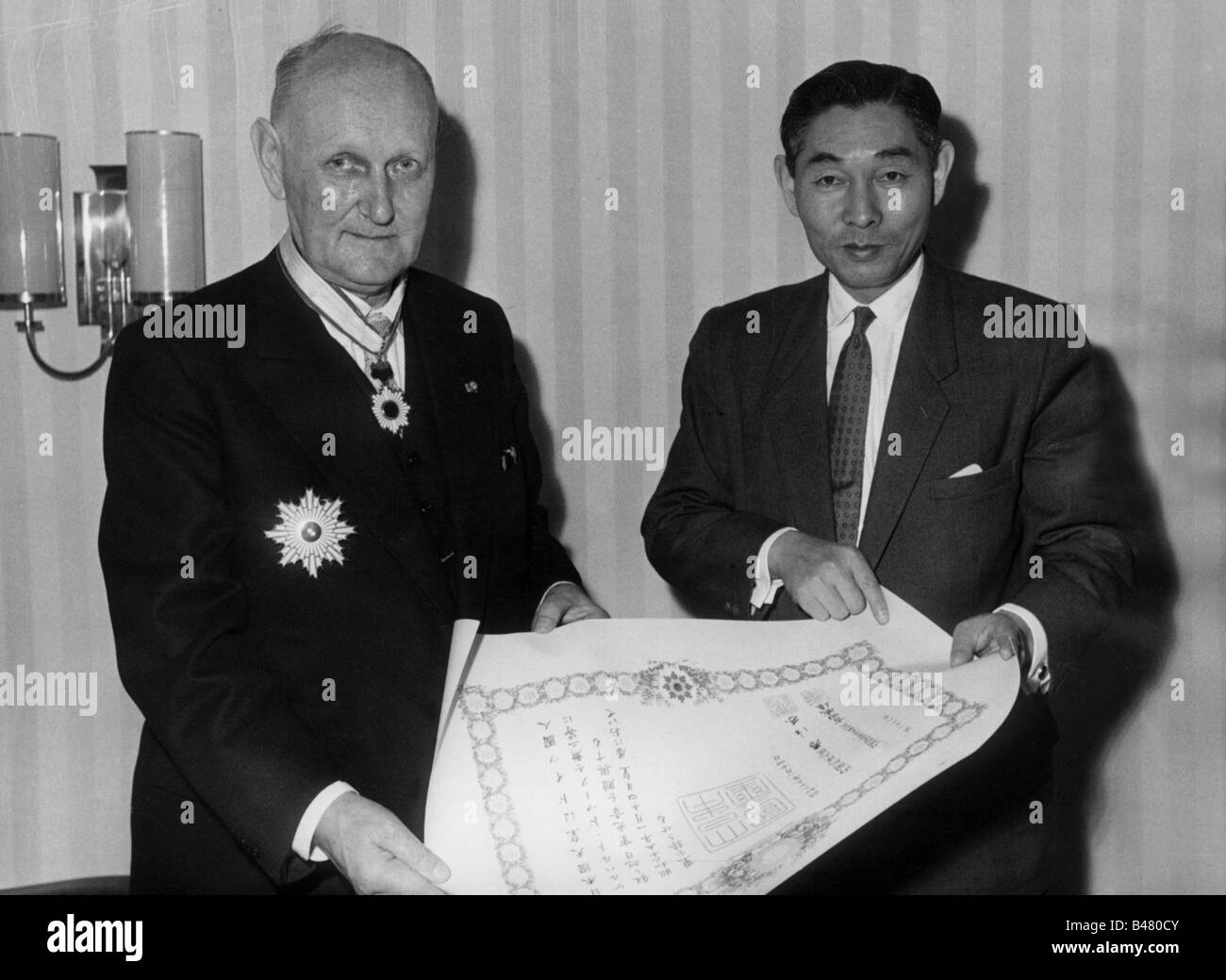 Gerhard johannes paul domagk hi-res stock photography and images - Alamy