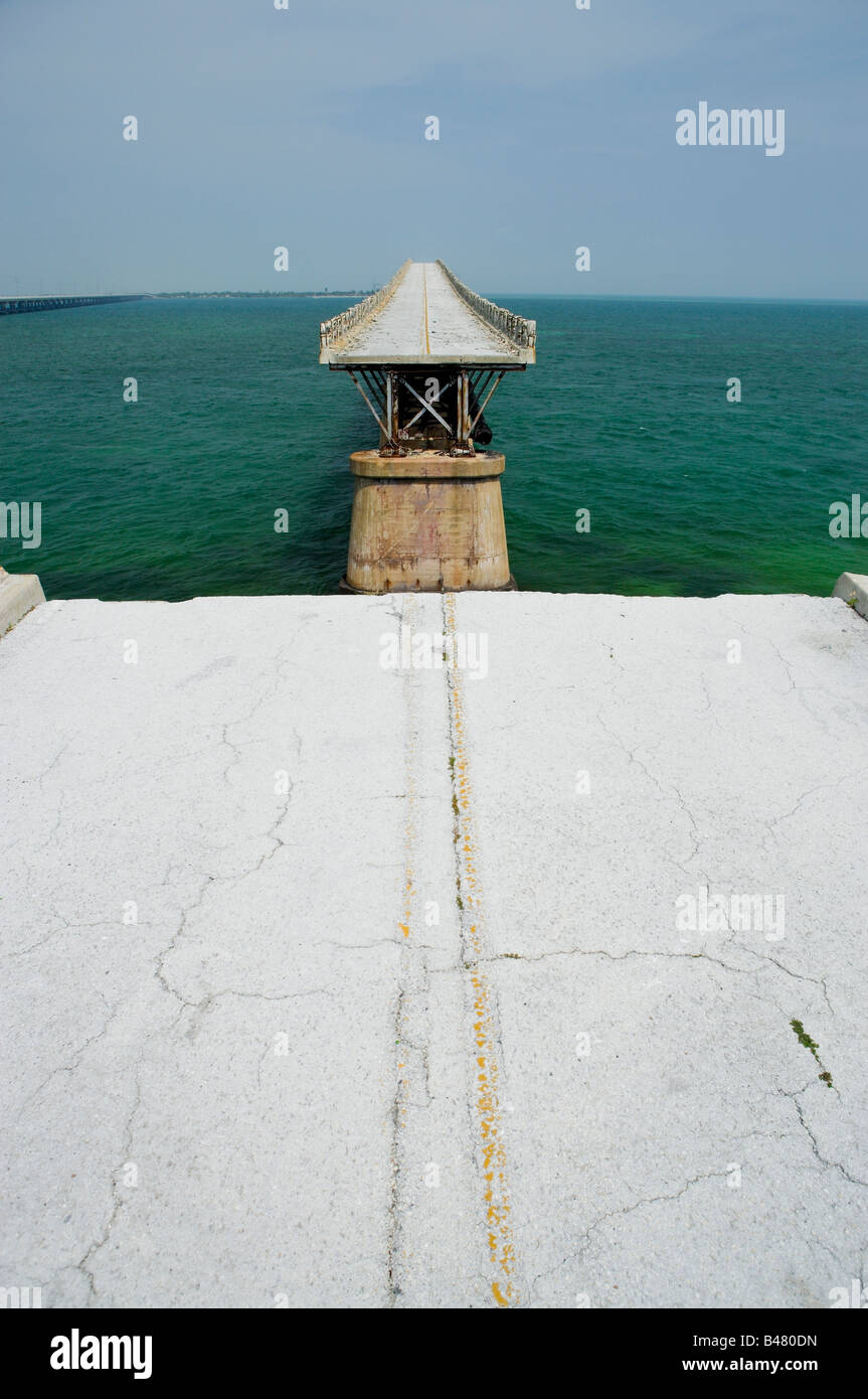 Old causeway of Overseas Highway old Bahia Honda Bridge, Spanish Harbor ...