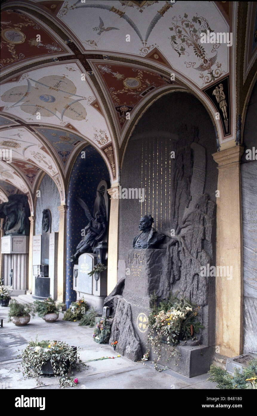 Grave dvorak prague czech republic hi-res stock photography and images ...