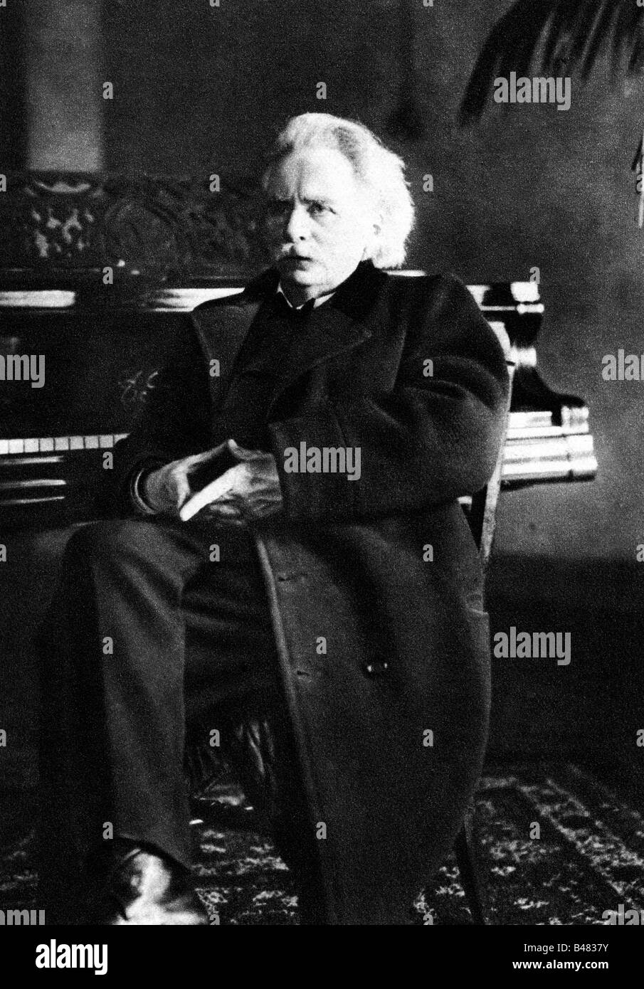 Edvard grieg hi-res stock photography and images - Alamy