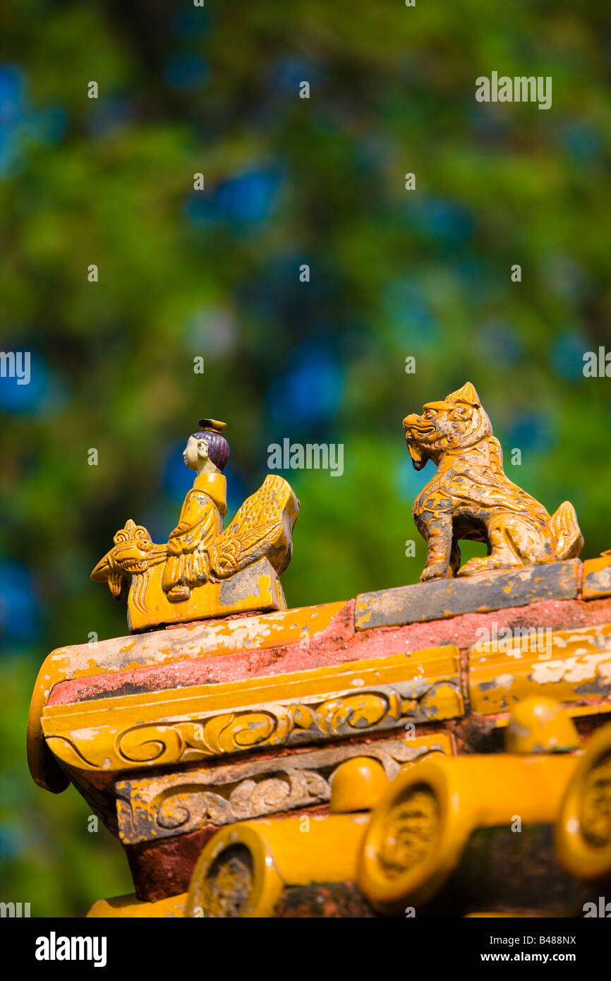 Chinese roof charms hi-res stock photography and images - Alamy