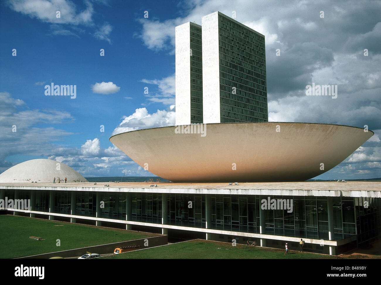 Architecture brazil parliament congress brasilia hi-res stock ...
