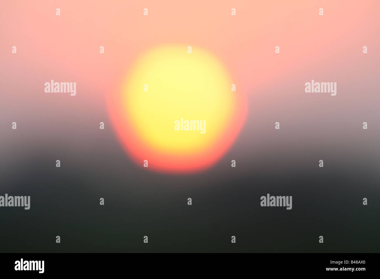 Zoom sunrise hi-res stock photography and images - Alamy