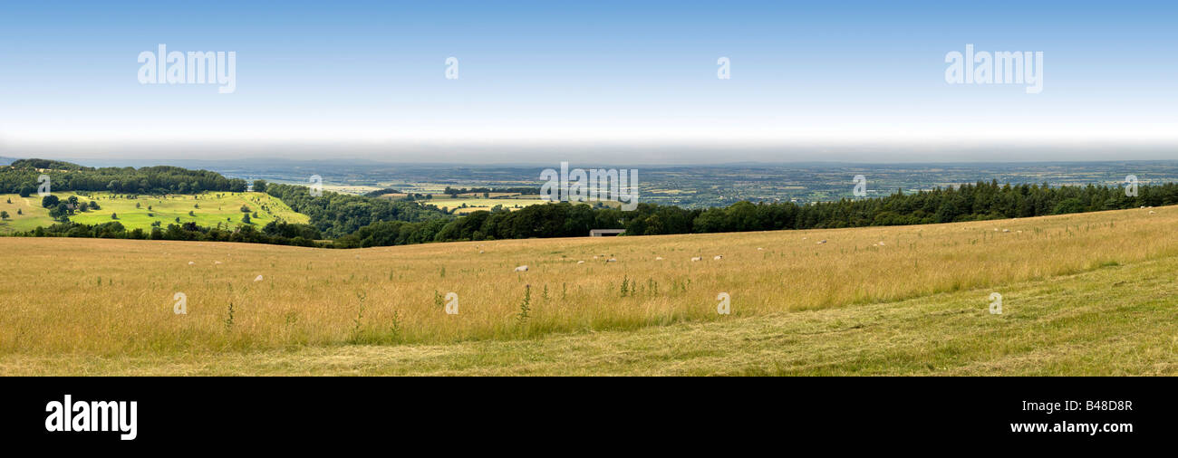 view over cotswolds countryside and hills Stock Photo - Alamy