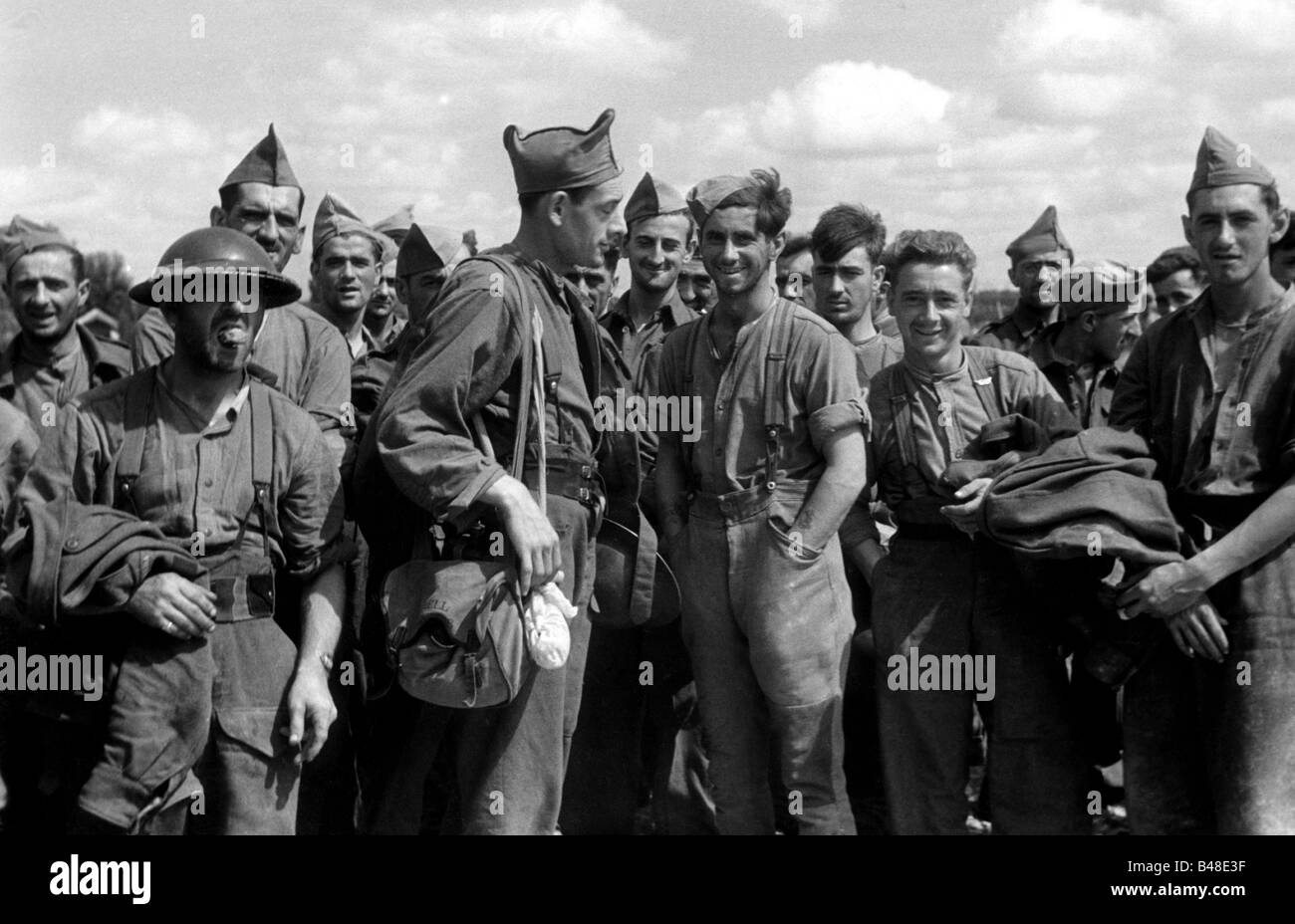 Prisoner 2nd world war hi-res stock photography and images - Alamy