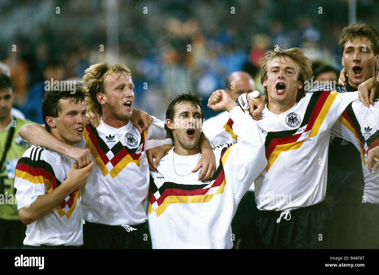 Jurgen klinsmann 1990 hi-res stock photography and images - Alamy Jurgen klinsmann 1990 hi-res stock photography and images - Alamy