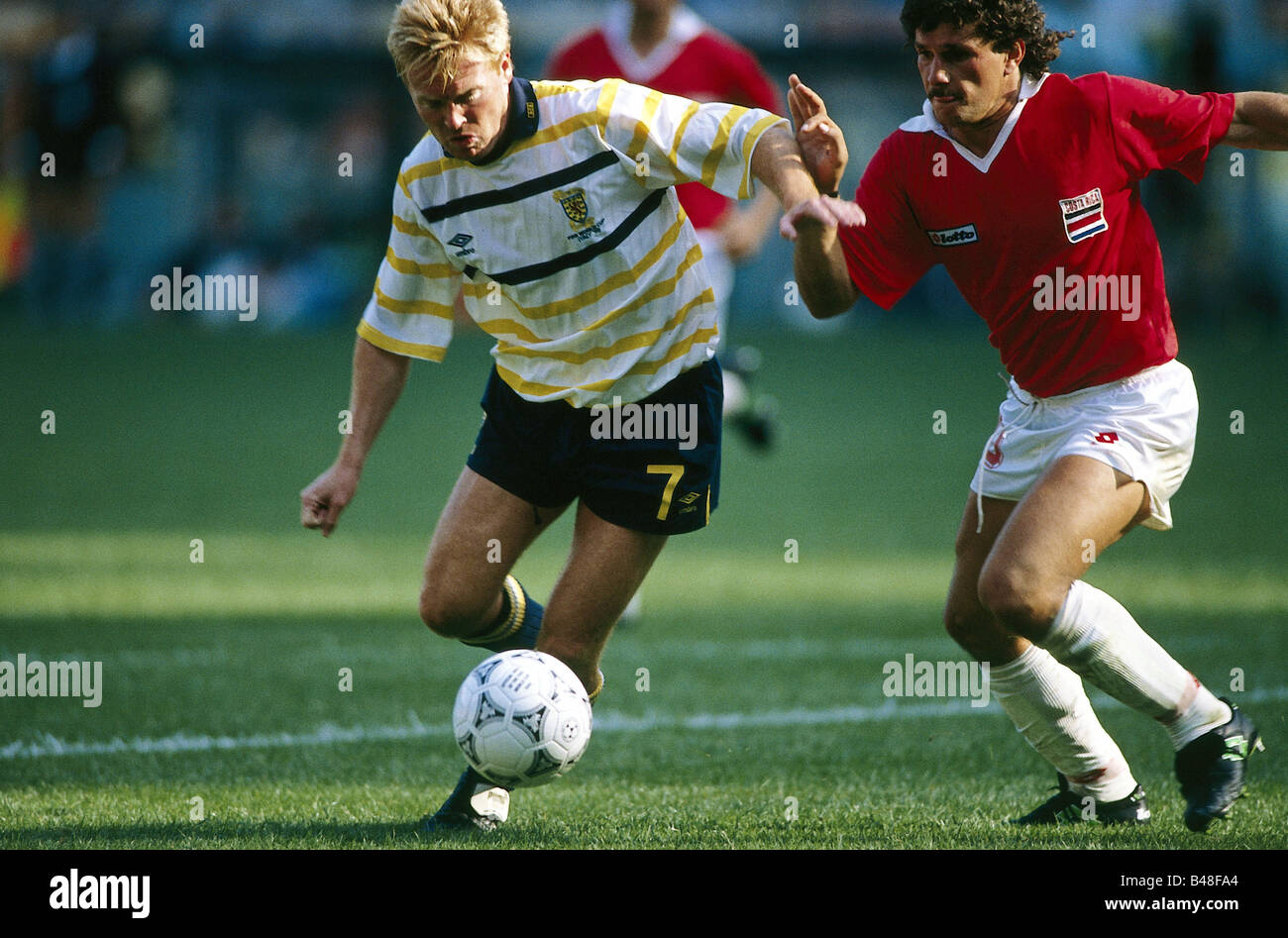 Sport / Sports, soccer, football, World Cup 1990, final round, group ...