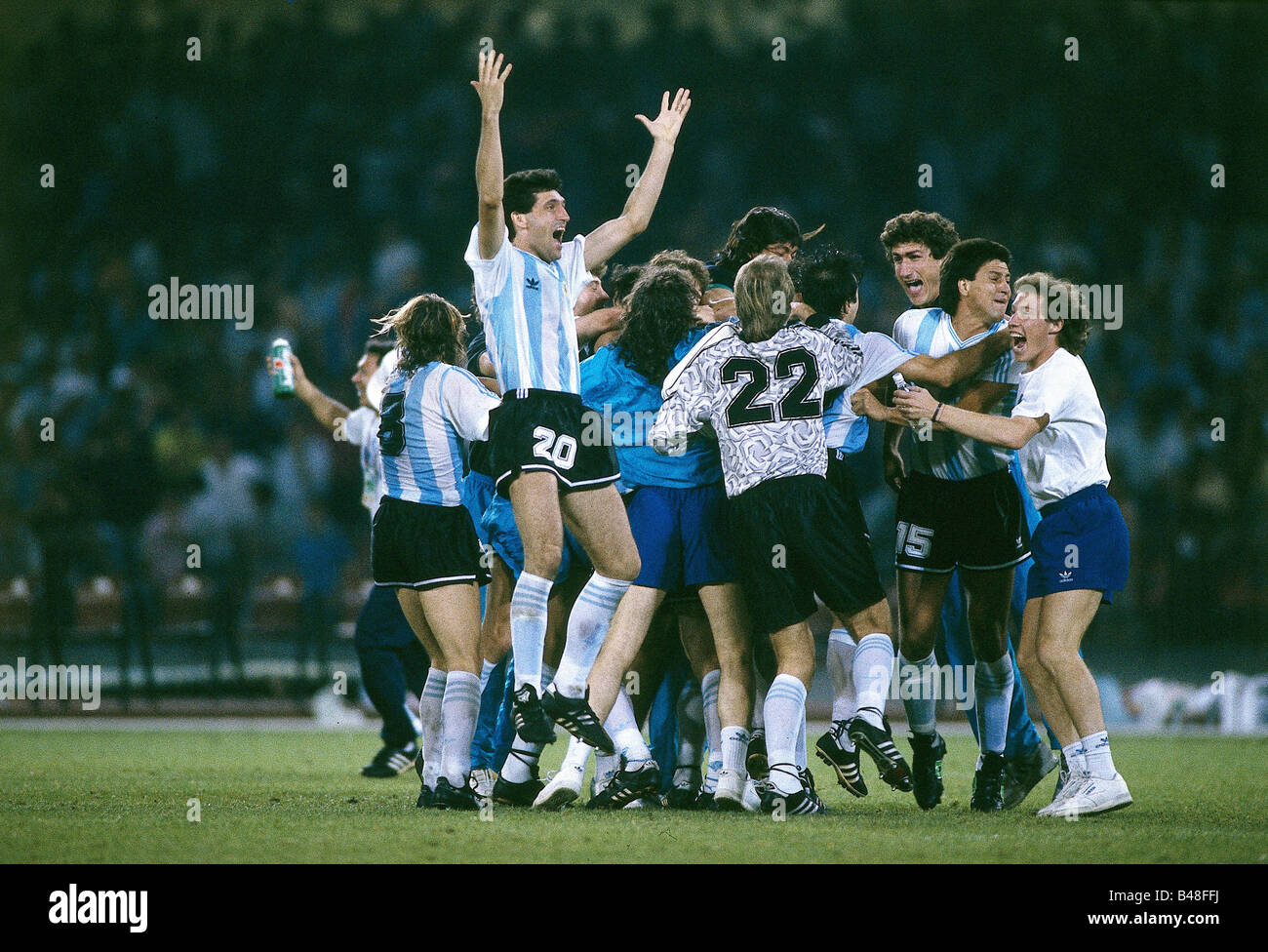 Team world cup 1990 hi-res stock photography and images - Alamy
