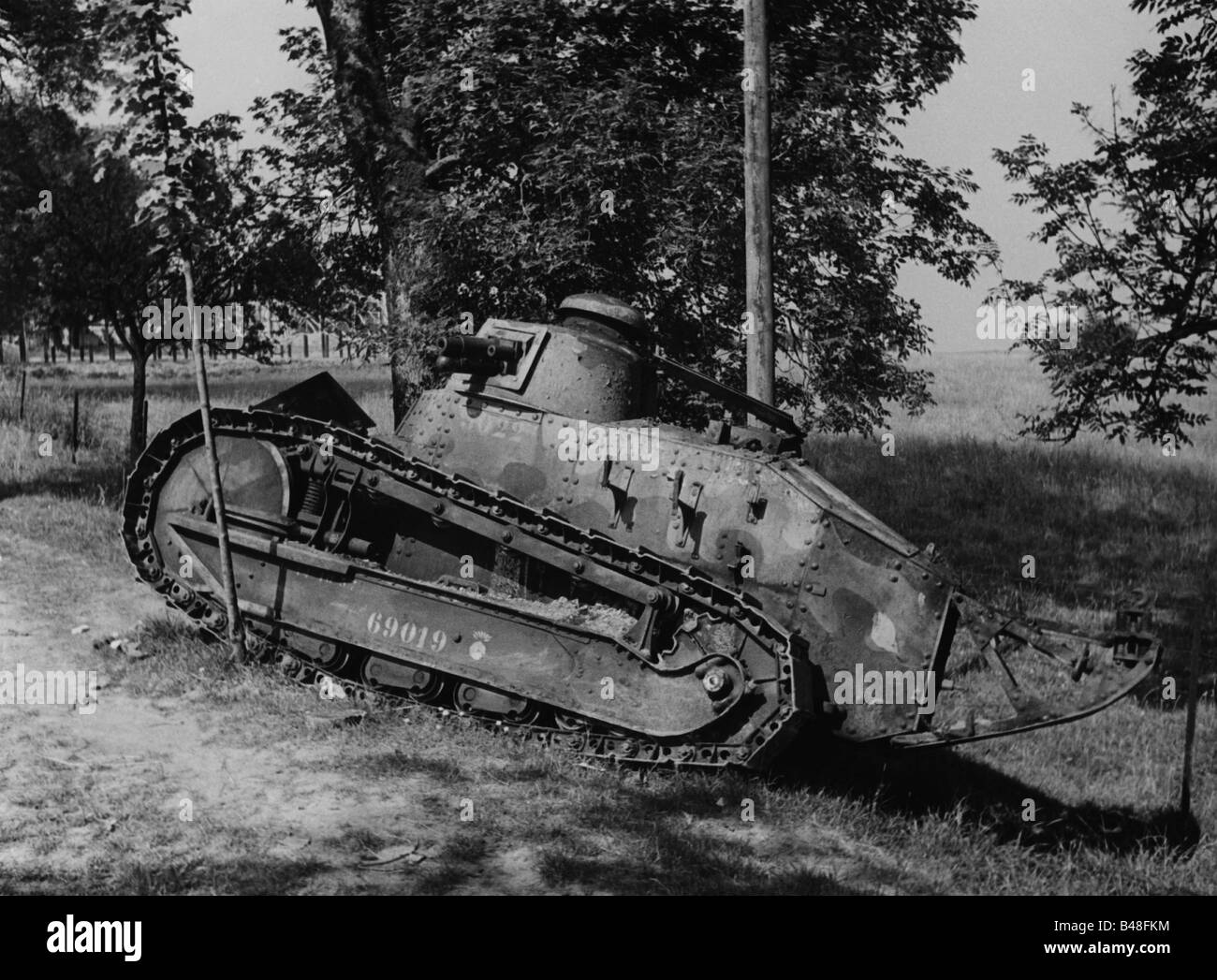French tank hi-res stock photography and images - Alamy