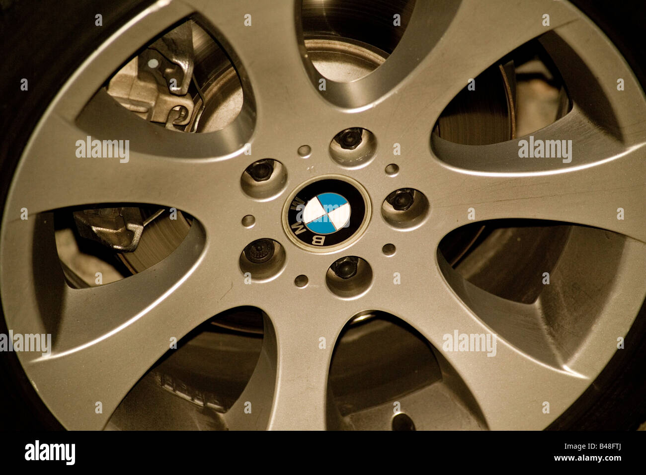 bmw rim wheel and brake disc Stock Photo - Alamy