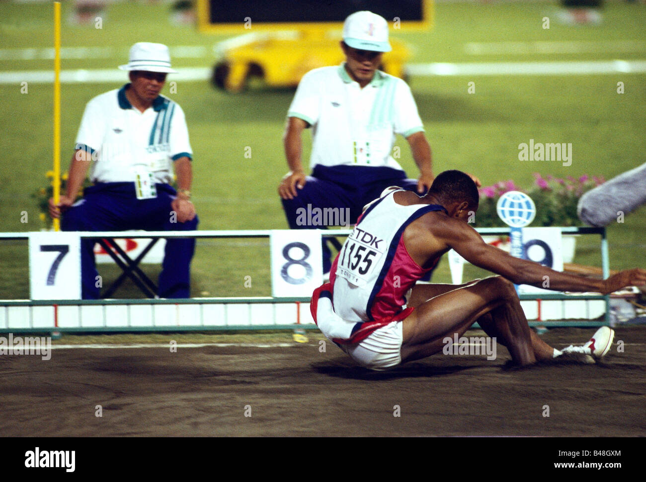 Mike powell hi-res stock photography and images - Alamy