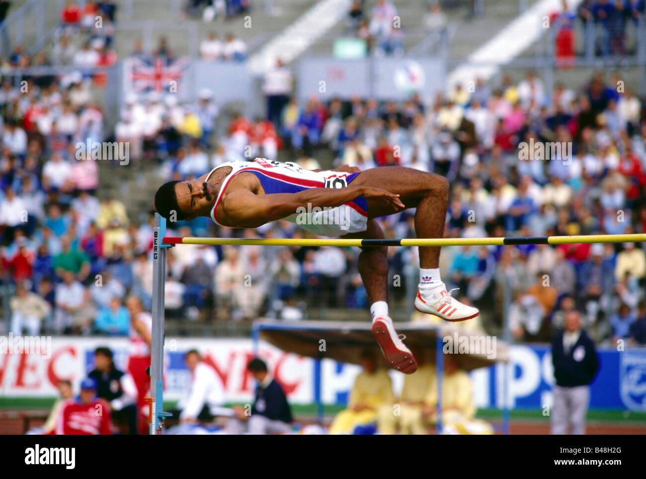 Daley thompson high jump hi-res stock photography and images - Alamy