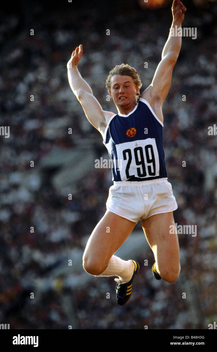 Dombrowski, Lutz, * 25.6.1959, German athlete (athletics), full length ...