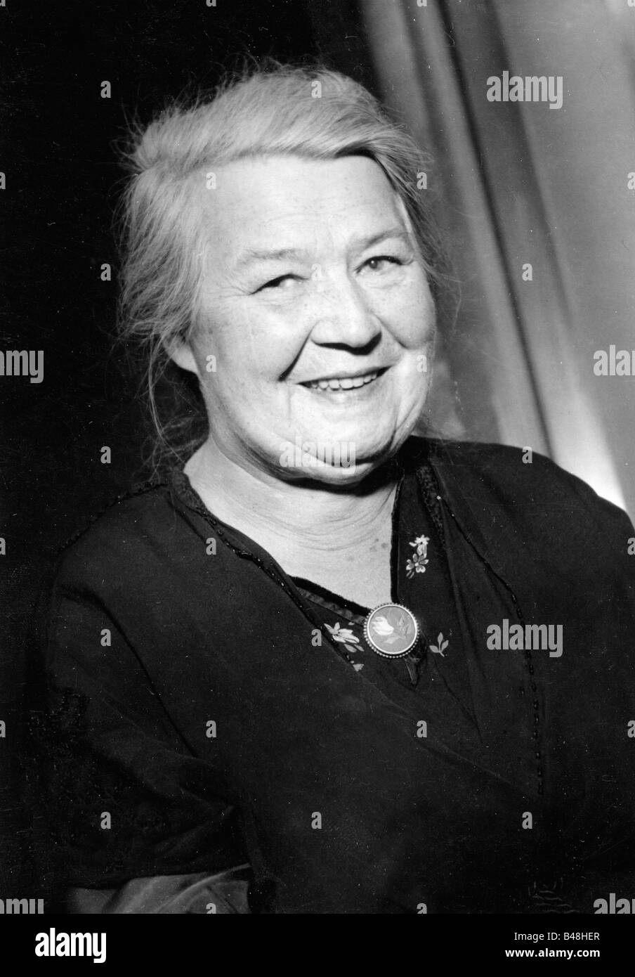 German actress 1951 hi-res stock photography and images - Alamy