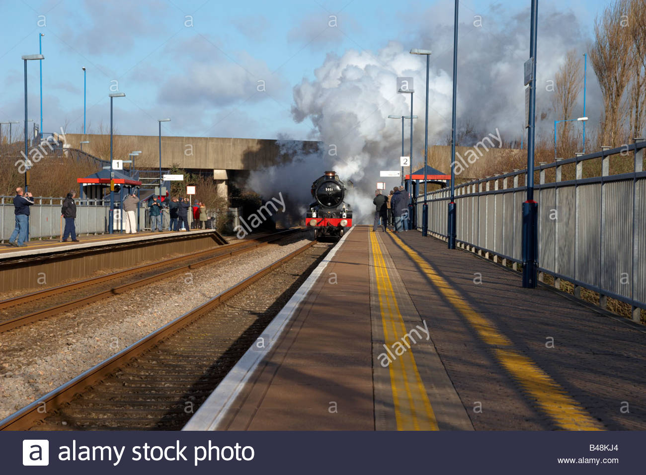 Train Going Through Station High Resolution Stock Photography and ...