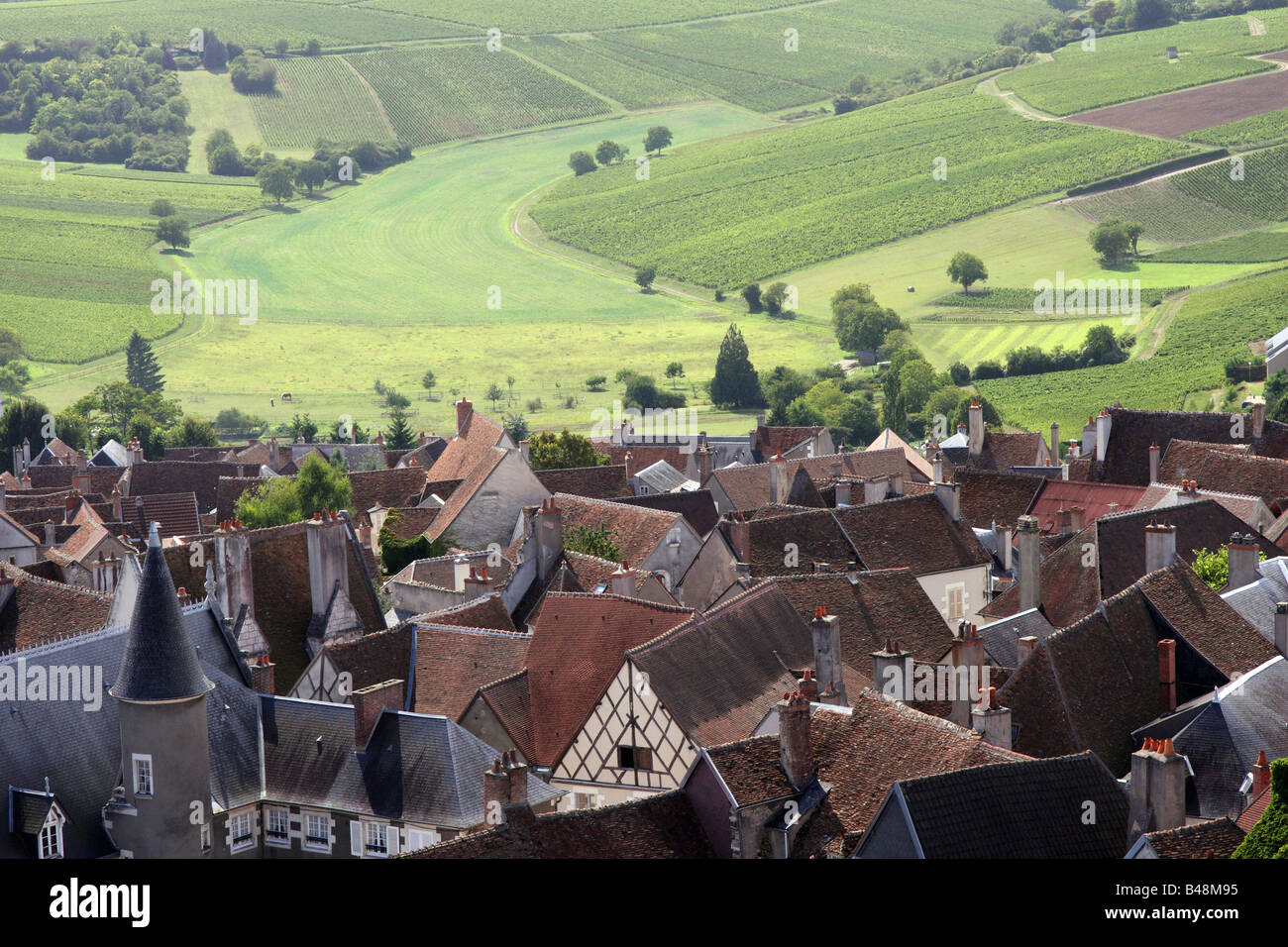 The hilltop town of Sancerre in the Loire valley in France Stock Photo ...
