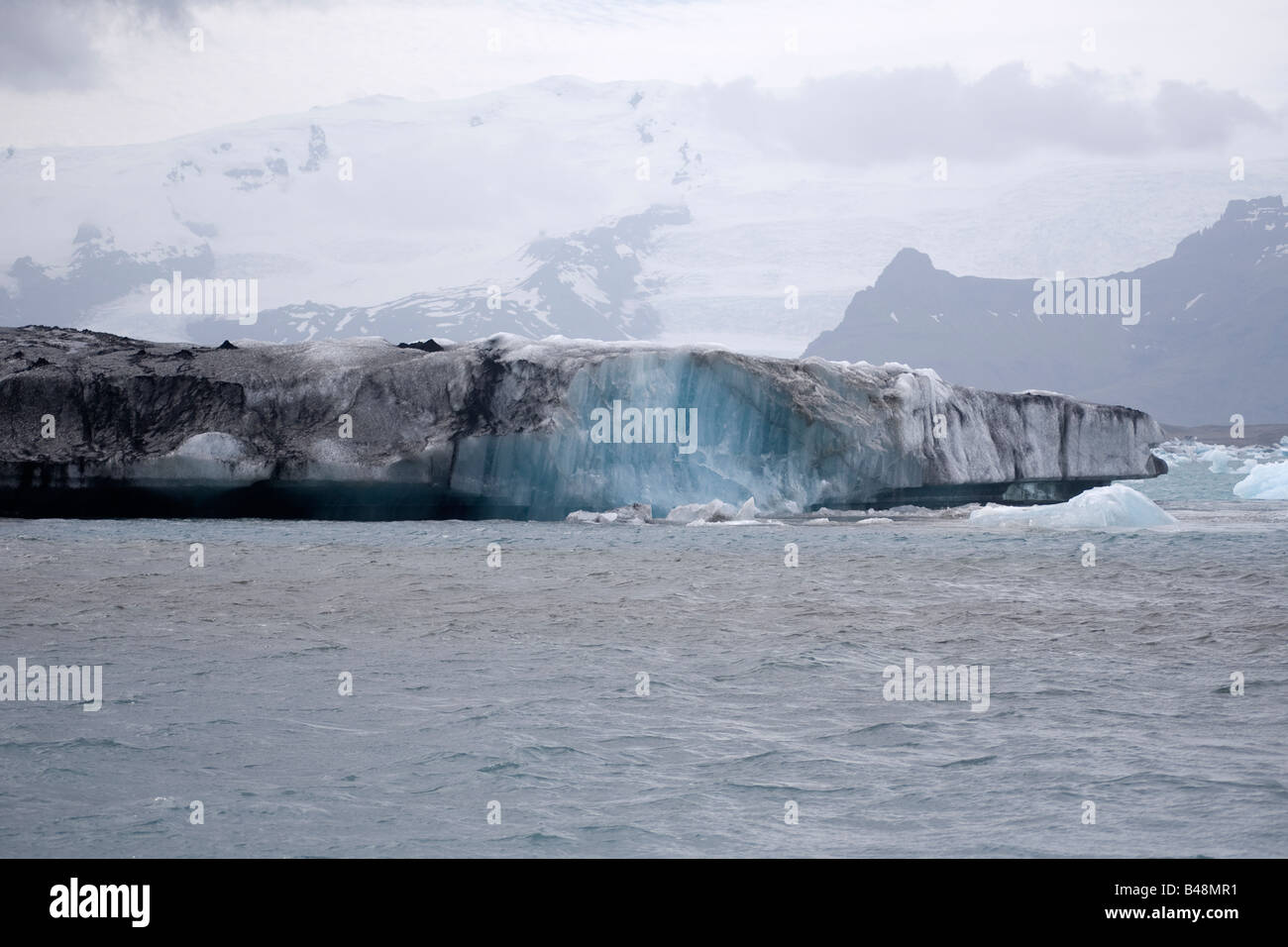 Melting arctic ice sheet hi-res stock photography and images - Alamy